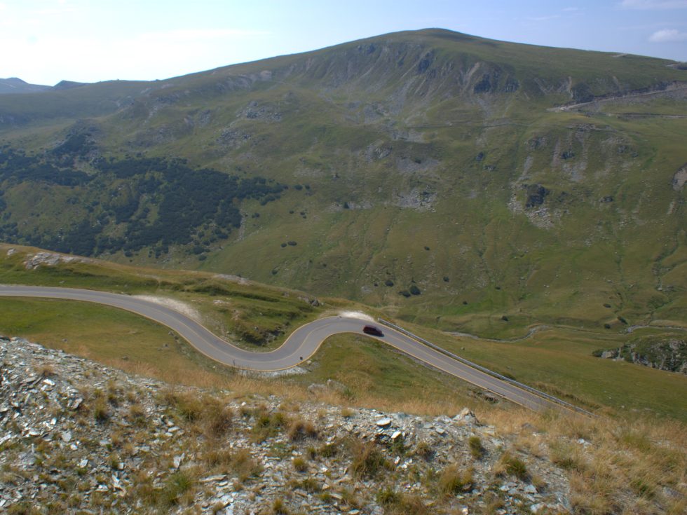 Transalpina: A Guide To Driving The Highest Paved Road in Romania | 4 X ...